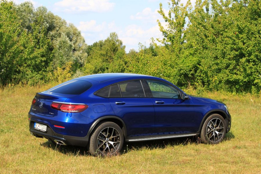 Mercedes-Benz GLC 300 4MATIC kupé – Štýlový zafír | Automagazin.sk ...