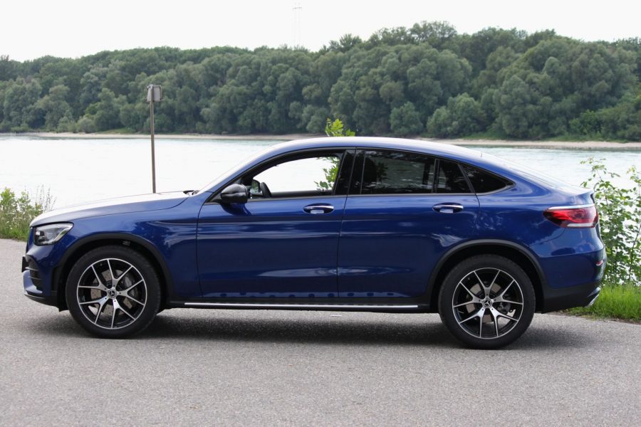 Mercedes-Benz GLC 300 4MATIC kupé – Štýlový zafír | Automagazin.sk ...