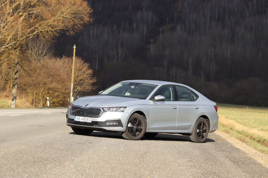 Galéria: Škoda Octavia 2,0 TDI 115k Ambition | Automagazin.sk - Novinky ...